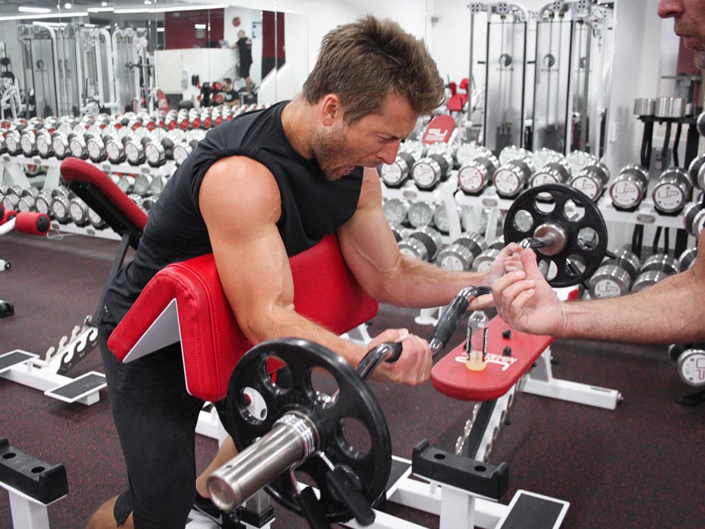 Top 10 Male Celebrity Physiques in 2025 and Workouts to Achieve Them ...